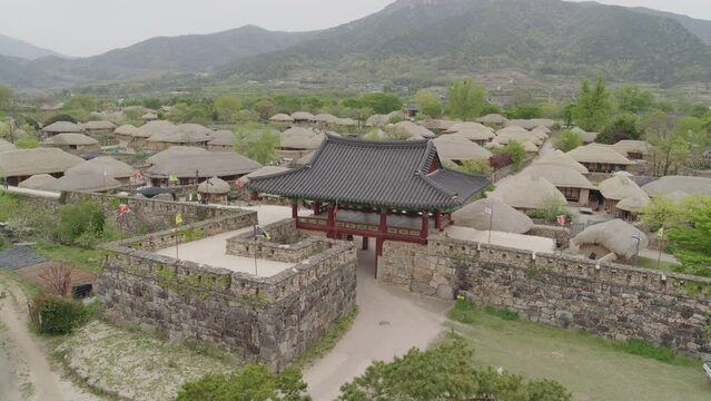 Rampart Images – Browse 572,544 Stock Photos, Vectors, and Video ...