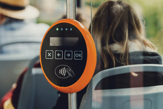 Ticketless Billeder – Gennemse 131 stockfotos, vektorer og videoer ...