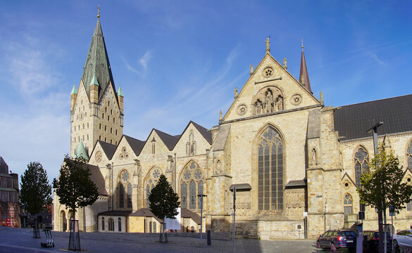 Obrazy (Katholik) — zdjęcia, wektory i wideo bez tantiem (26,527 ...