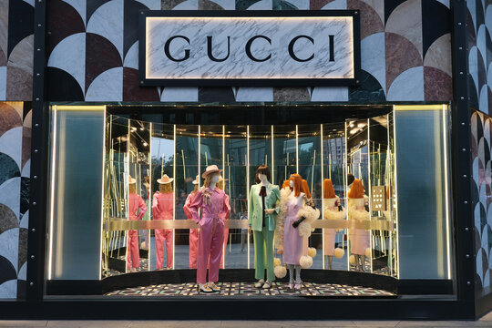 รูปภาพGucci – เลือกดูภาพถ่ายสต็อก เวกเตอร์ และวิดีโอ2,912 | Adobe Stock