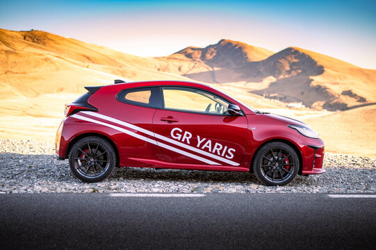Toyota Yaris Gr Images – Browse 165 Stock Photos, Vectors, and Video ...