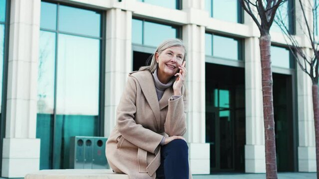 รูปภาพTalkative – เลือกดูภาพถ่ายสต็อก เวกเตอร์ และวิดีโอ8,922 | Adobe Stock