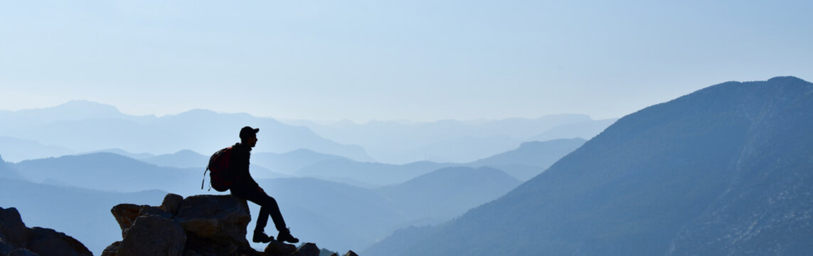 Stakeout Images – Browse 261,719 Stock Photos, Vectors, and Video ...