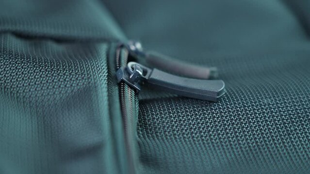 Zippered Képek – Böngésszen 174,520 stockfotókat, vektorokat és ...