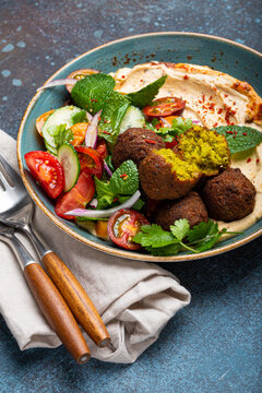 「Cuisin」の画像 - 598 件の Stock 写真、ベクターおよびビデオ | Adobe Stock