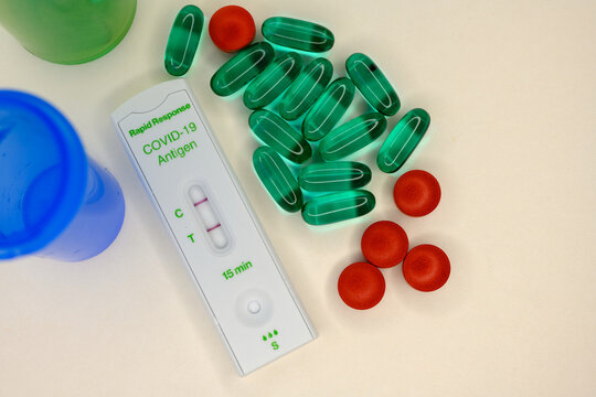 Acetaminophen Bilder – Durchsuchen 2,142 Archivfotos, Vektorgrafiken ...