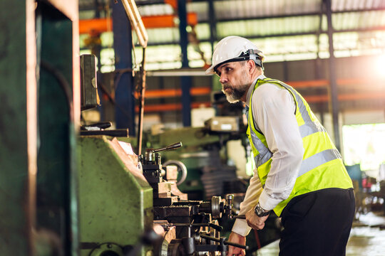 Machanic Images – Browse 1,126 Stock Photos, Vectors, and Video | Adobe ...