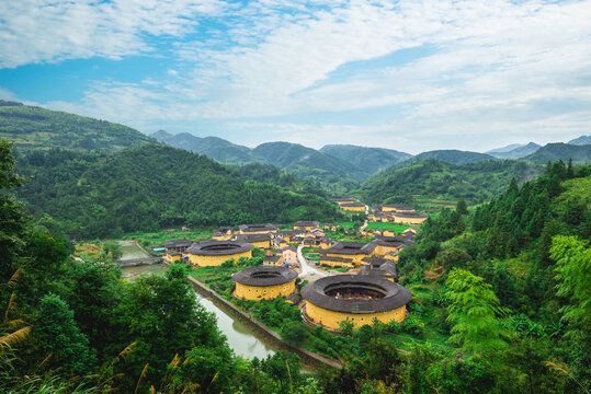 「Roundhouse」の画像 - 3,804 件の Stock 写真、ベクターおよびビデオ | Adobe Stock