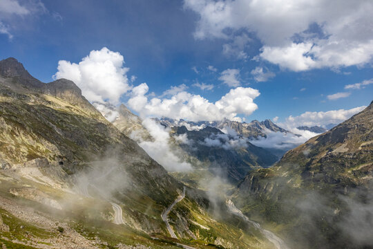 「Stilfserjoch」の画像 - 3,230 件の Stock 写真、ベクターおよびビデオ | Adobe Stock