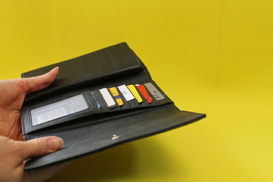"Open Wallet" Images – Browse 158 Stock Photos, Vectors, and Video ...