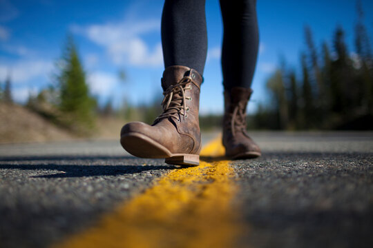Imágenes de Women Boots: descubre bancos de fotos, ilustraciones ...