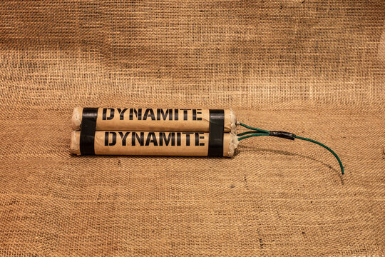 "Dynamite Stick" Bilder – Durchsuchen 534 Archivfotos, Vektorgrafiken ...
