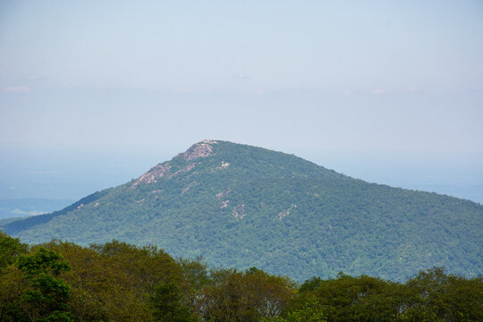 "Old Rag" - Images et vidéos libres de droits | Adobe Stock