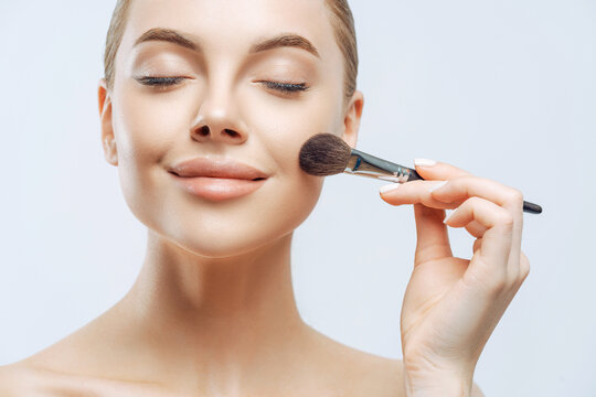 Professional Appearance Images – Browse 44,880 Stock Photos, Vectors ...