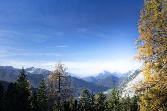 รูปภาพTiroler – เลือกดูภาพถ่ายสต็อก เวกเตอร์ และวิดีโอ4,287 | Adobe Stock