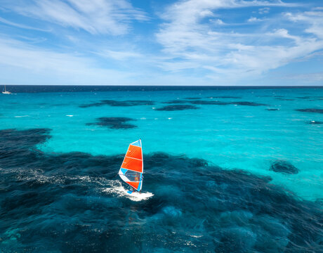 รูปภาพSailboarding – เลือกดูภาพถ่ายสต็อก เวกเตอร์ และวิดีโอ49,954 ...