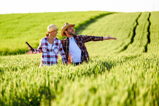 Cultivating Images – Browse 2,325,020 Stock Photos, Vectors, and Video ...