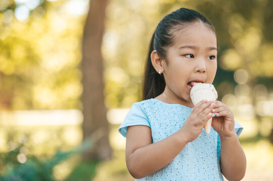 Contented Images – Browse 1,454,664 Stock Photos, Vectors, and Video ...