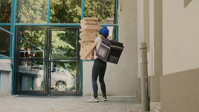 Stumbling Images – Parcourir 2,164 le catalogue de photos, vecteurs et ...