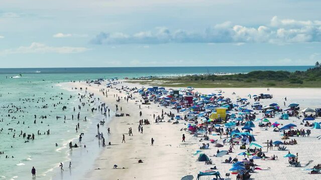 "Siesta Key Beach" Images – Browse 753 Stock Photos, Vectors, and Video ...