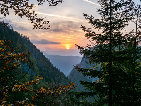 「Triglau」の画像 - 27,168 件の Stock 写真、ベクターおよびビデオ | Adobe Stock