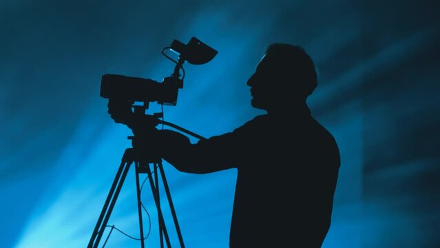 Videographer Images – Browse 281,943 Stock Photos, Vectors, and Video ...