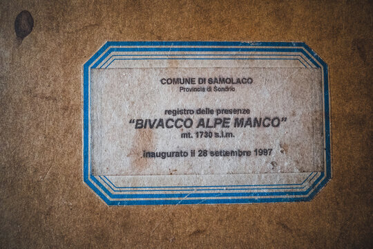 「Manco」の写真素材 | 95件の無料イラスト画像 | Adobe Stock