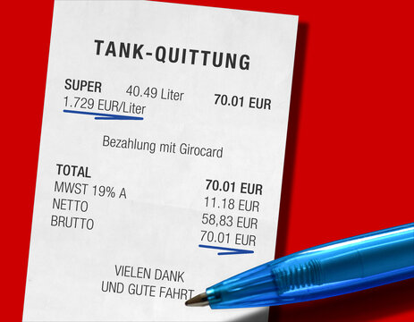 Tankquittung Bilder – Durchsuchen 88 Archivfotos, Vektorgrafiken und ...