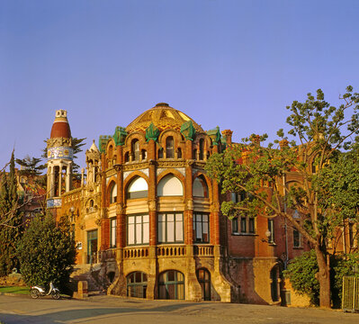 รูปภาพCreu – เลือกดูภาพถ่ายสต็อก เวกเตอร์ และวิดีโอ1,262 | Adobe Stock