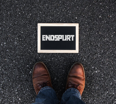 Endspurt-Bilder: Stock-Fotos & -Videos. | Adobe Stock