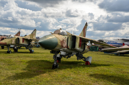 Mig-23 Images – Browse 101 Stock Photos, Vectors, and Video | Adobe Stock