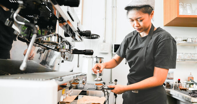 Tampering bilder – Bläddra bland 13,636 stockfoton, vektorer och videor ...