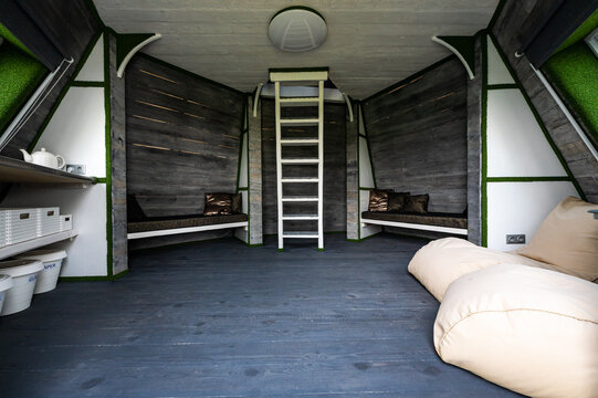 Stufenpyramide Bilder – Durchsuchen 27,792 Archivfotos, Vektorgrafiken ...