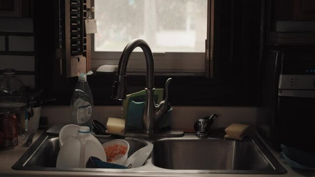 Messy Bathroom Sink Images – Browse 7,096 Stock Photos, Vectors, and ...