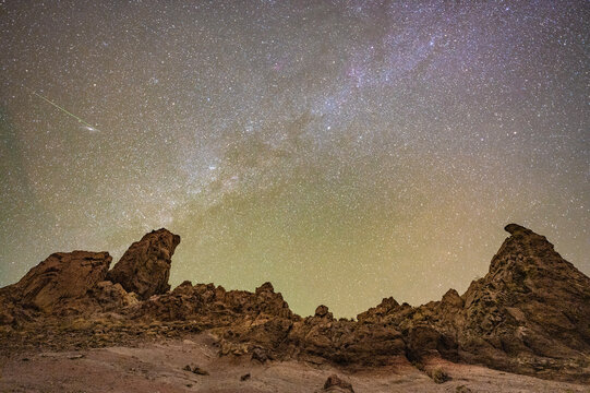 El Bilder – Durchsuchen 192,226 Archivfotos, Vektorgrafiken und Videos ...