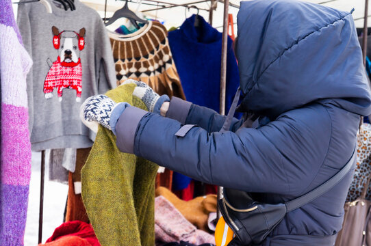 Thrifting bilder – Bläddra bland 37,425 stockfoton, vektorer och videor ...