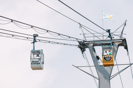 Cable-Way Képek – Böngésszen 1,343 stockfotókat, vektorokat és videókat ...