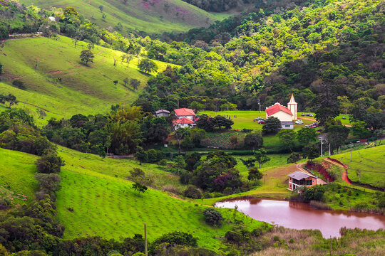 รูปภาพAldeia – เลือกดูภาพถ่ายสต็อก เวกเตอร์ และวิดีโอ16,914 | Adobe Stock