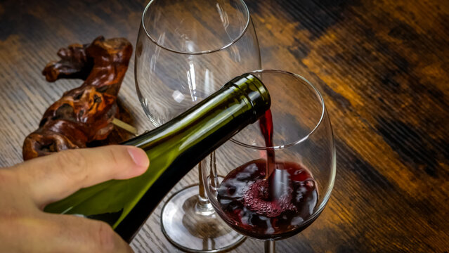 "Verre De Vin" Bilder – Durchsuchen 2,249 Archivfotos, Vektorgrafiken ...
