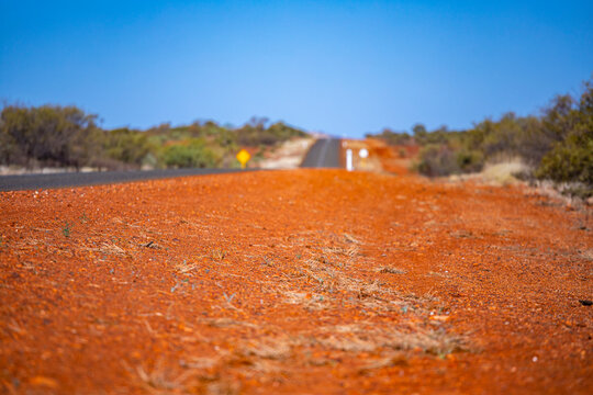 「Australia Red Dirt」の写真素材 | 5,805件の無料イラスト画像 | Adobe Stock
