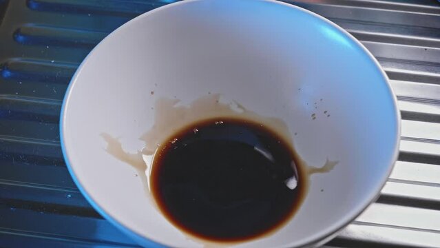 Maxwell Chip Stock Videos – 2 HD & 4K Footage Clips | Adobe Stock