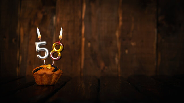 "Number 58" Bilder – Durchsuchen 8,720 Archivfotos, Vektorgrafiken und ...