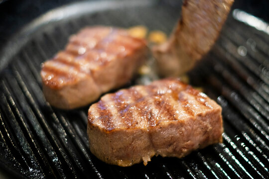 シャトーブリアン Images – Browse 381 Stock Photos, Vectors, and Video | Adobe Stock