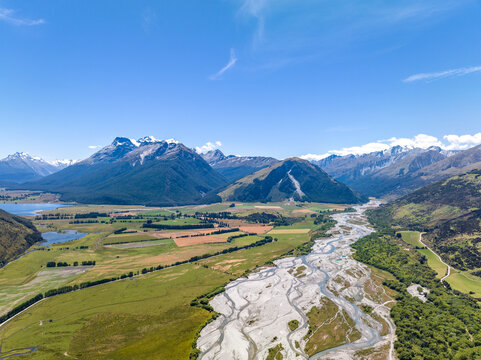 "Rees River" Images – Browse 57 Stock Photos, Vectors, and Video ...