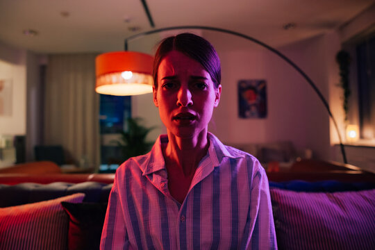 Mirthless Bilder – Durchsuchen 838 Archivfotos, Vektorgrafiken und ...