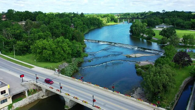 Milted bilder – Bläddra bland 7,172 stockfoton, vektorer och videor ...