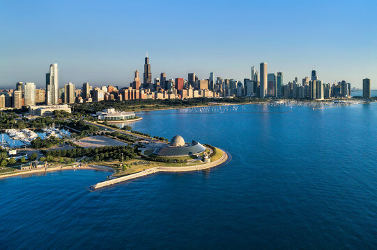 Chicago Skyline Day Bilder – Durchsuchen 14,364 Archivfotos ...