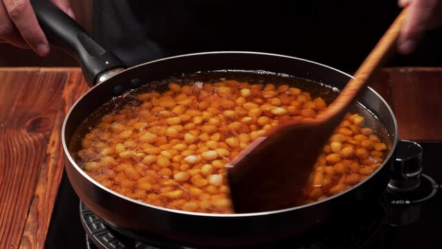 Imágenes de "Fried Peanuts": descubre bancos de fotos, ilustraciones ...