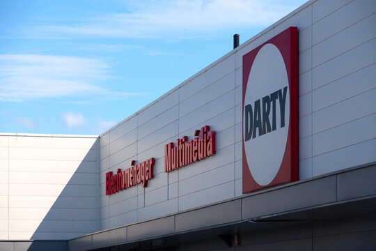 Darty Images – Browse 184 Stock Photos, Vectors, and Video | Adobe Stock