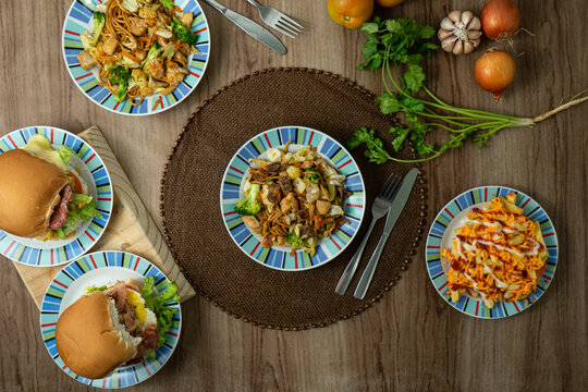 Imágenes de Refeição: descubre bancos de fotos, ilustraciones, vectores ...